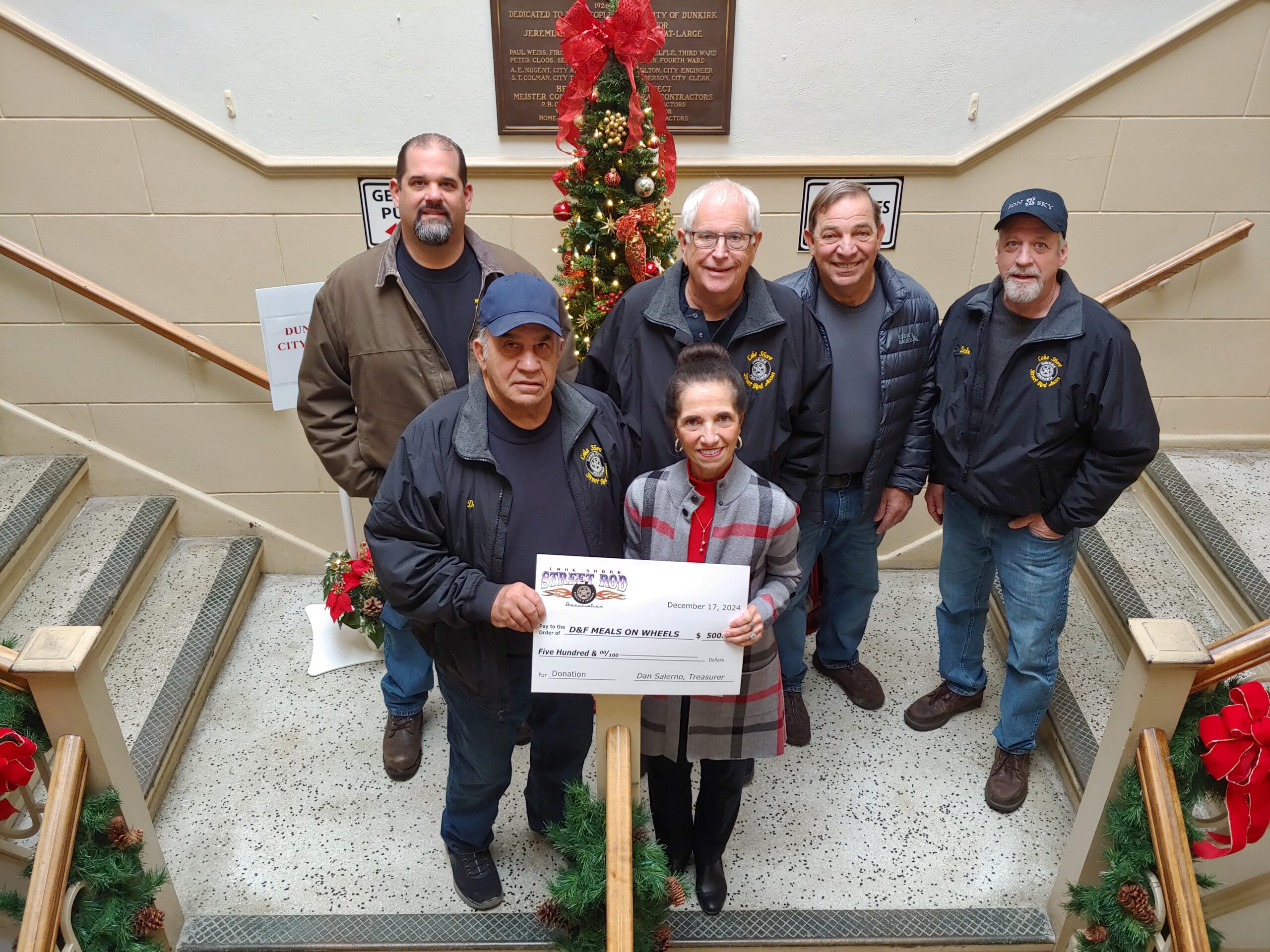 Hearty donation for Meals on Wheels | News, Sports, Jobs - Observer Today